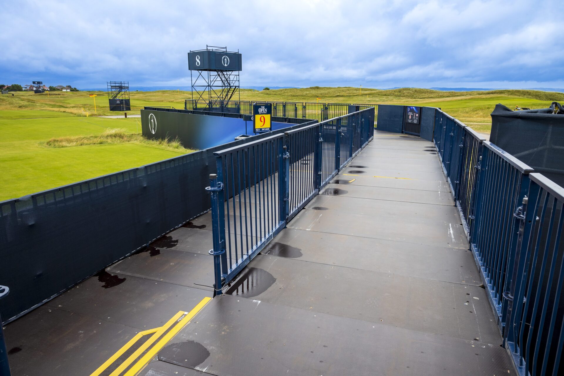 Standing Platforms | GL events UK