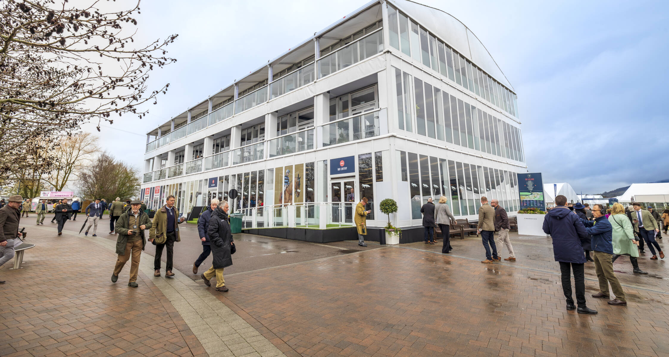 Temporary Event Structures & Marquees | GL events UK